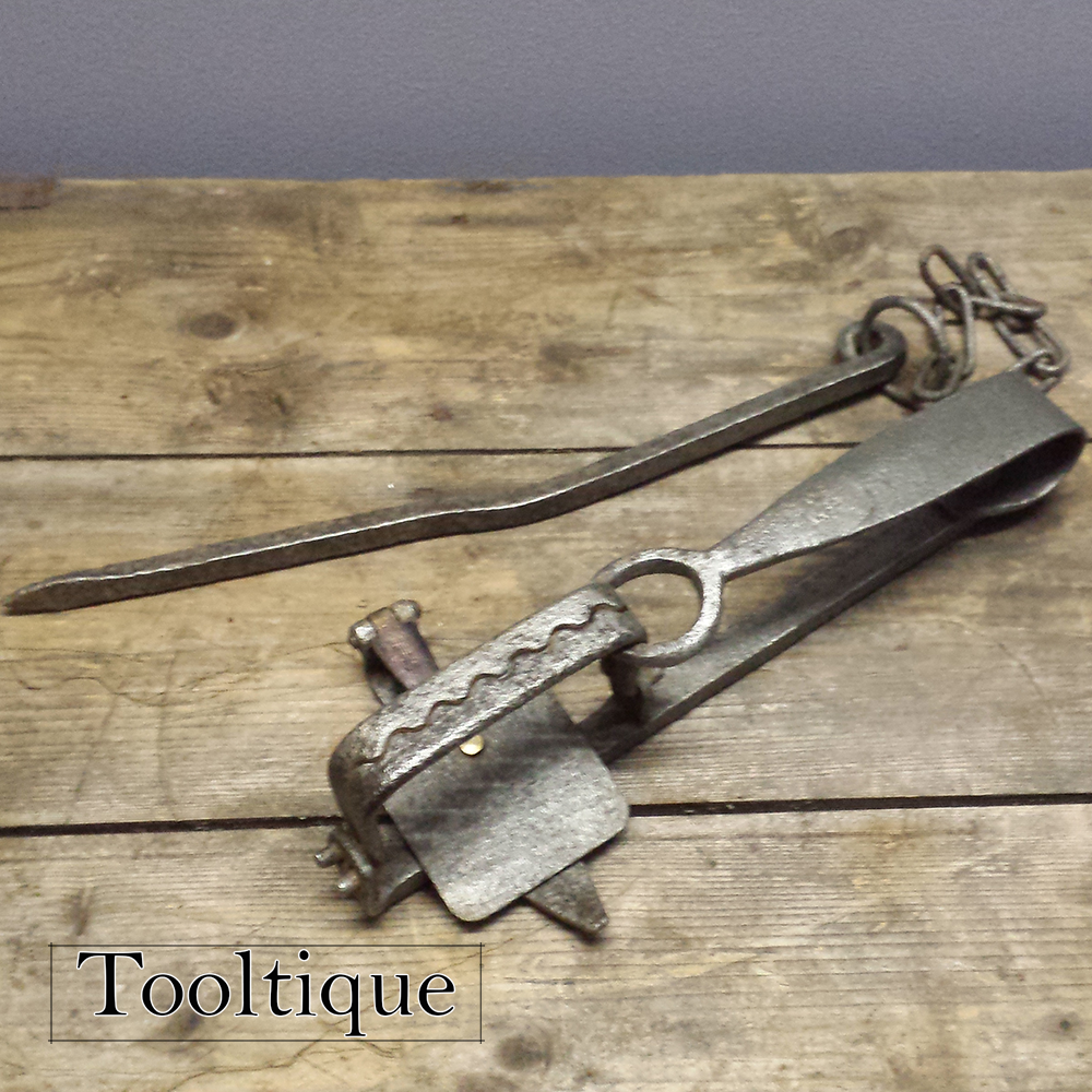 Antique Traps | Tooltique